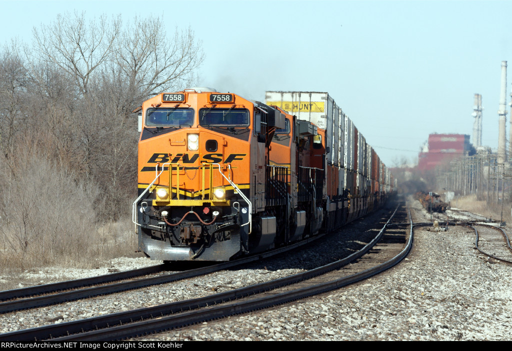 BNSF 7558